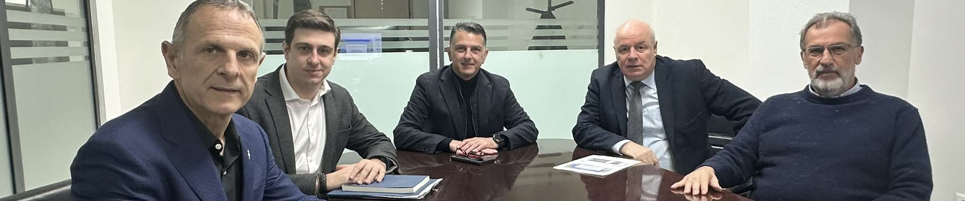 Συνάντηση της Διοίκησης με τον Διευθυντή του Γραφείου Πρωθυπουργού στη ...